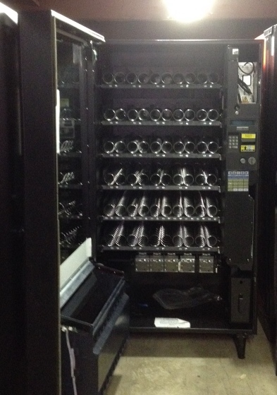 Automated Products API AP 933 Premier Series Snack Glass Front Vending ...