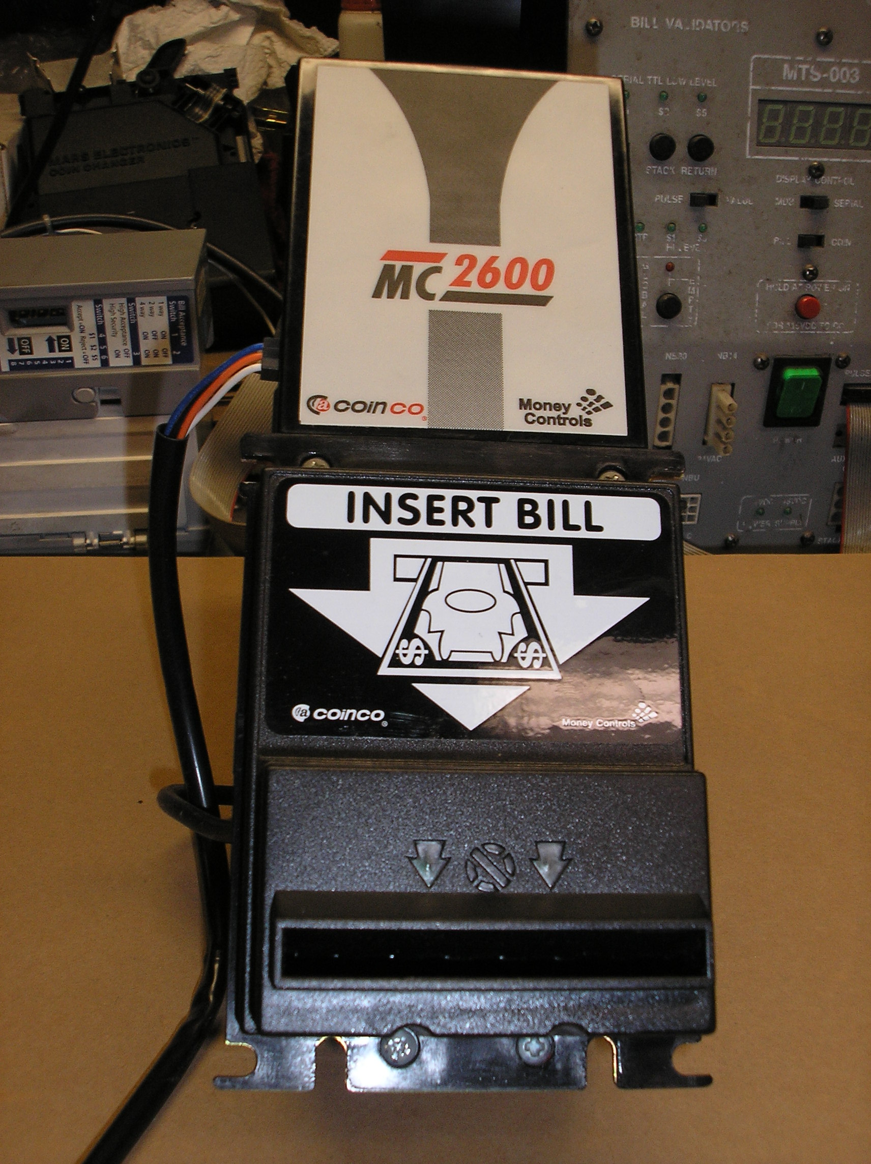 COINCO MC2600 Part# MC2611G5A0141 120V $1's-$20's Bill Acceptor ...