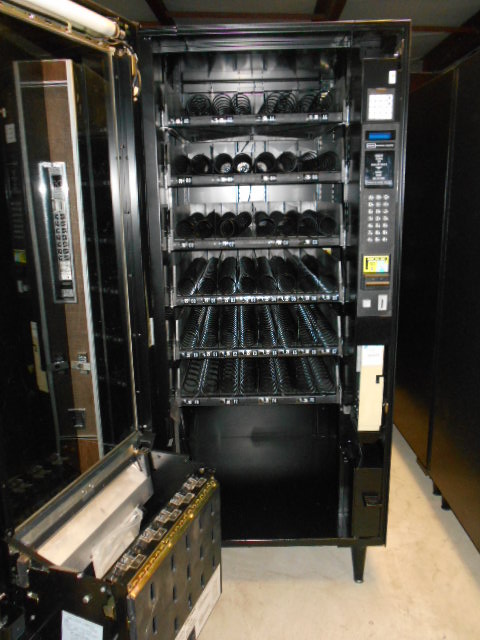 Crane National Vendors Crane Merchandising Systems CMS 158 Snack Center ...