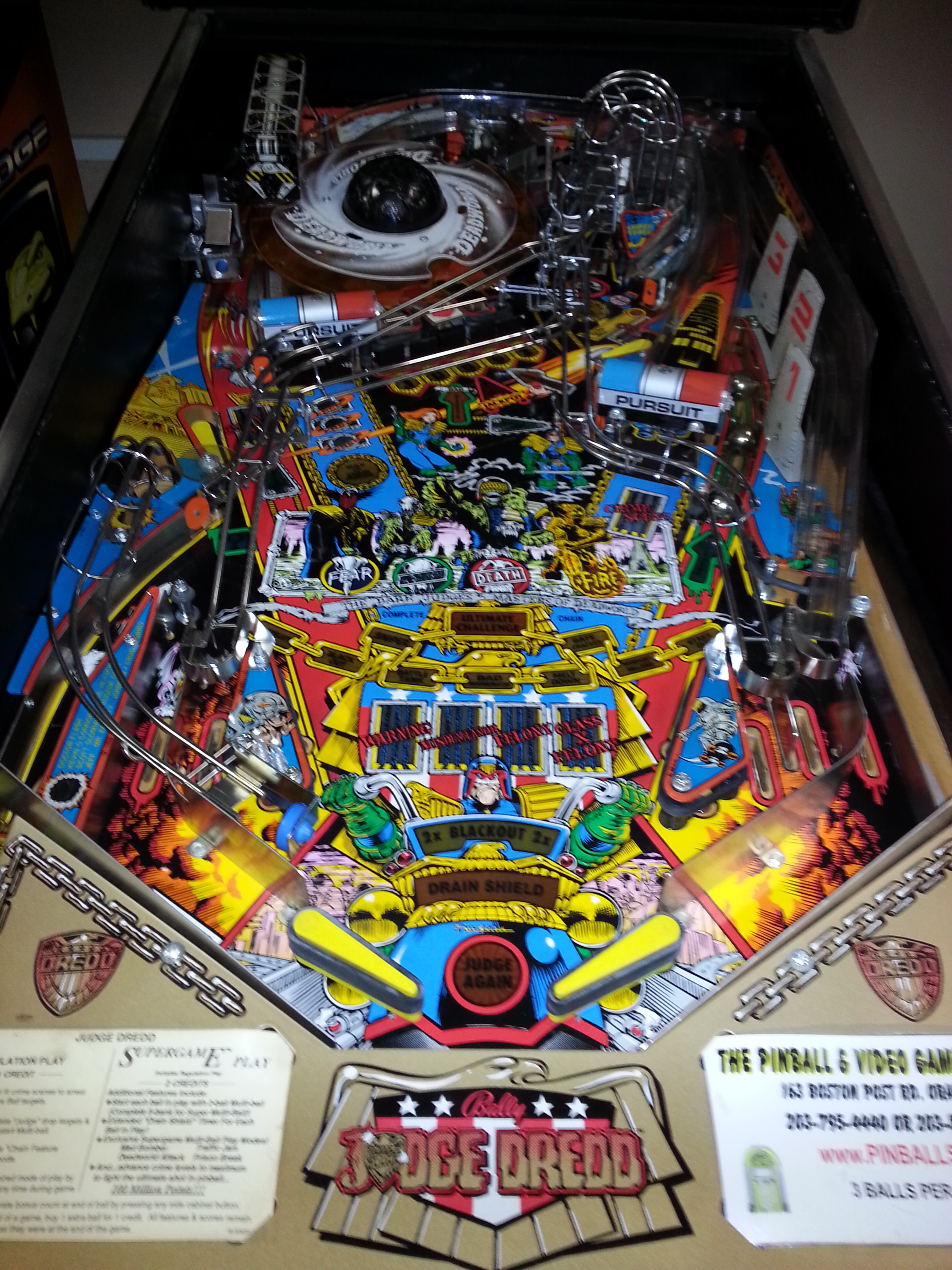 WILLIAMS JUDGE DREDD Pinball Machine for sale - Full LED - Very Nice ...