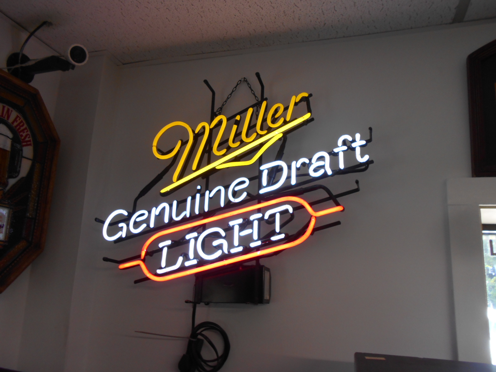 Miller Genuine Draft Light Neon Advertising Promotion Electric Bar Sign ...