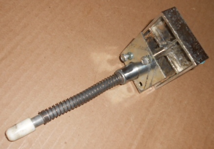 WILLIAMS Pinball Machine Game BALL SHOOTER ASSEMBLY Rod Plunger #W52 ...